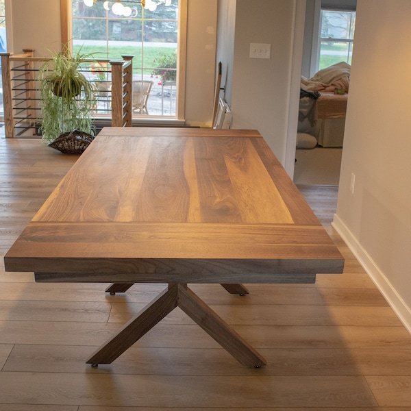 Farmhouse Dining Table - Etsy