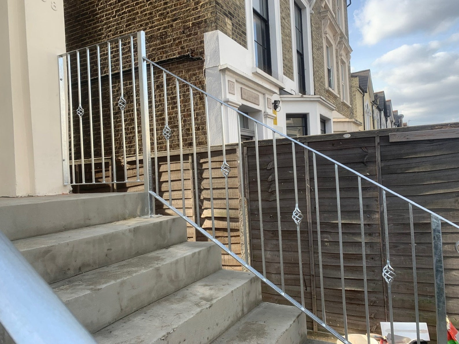 Low Wall Metal Railing Made to Order Only UK - Etsy UK