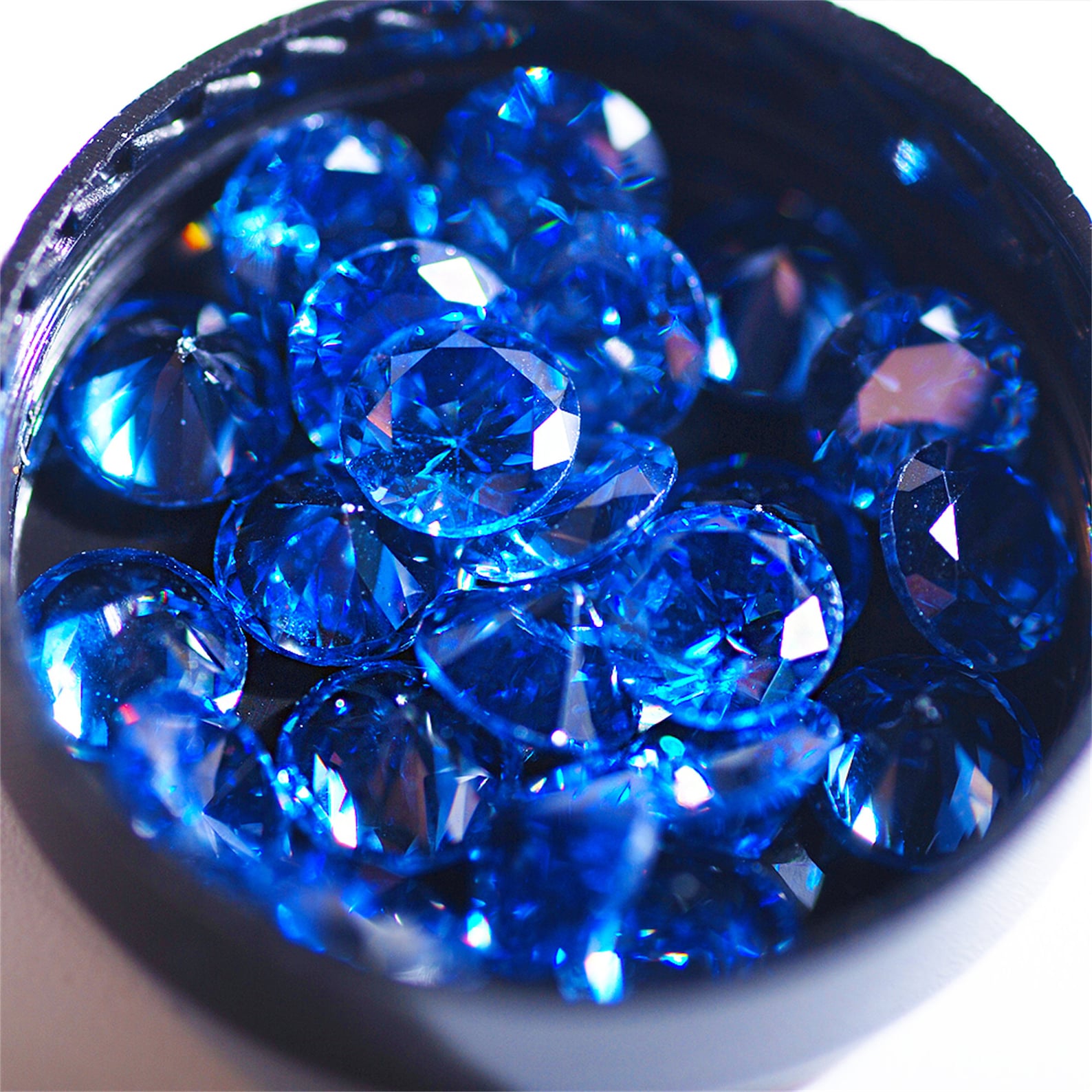 50PCS/100PCS 3D Super Flash Round Sapphire Diamond Shape Cubic Zirconia ...