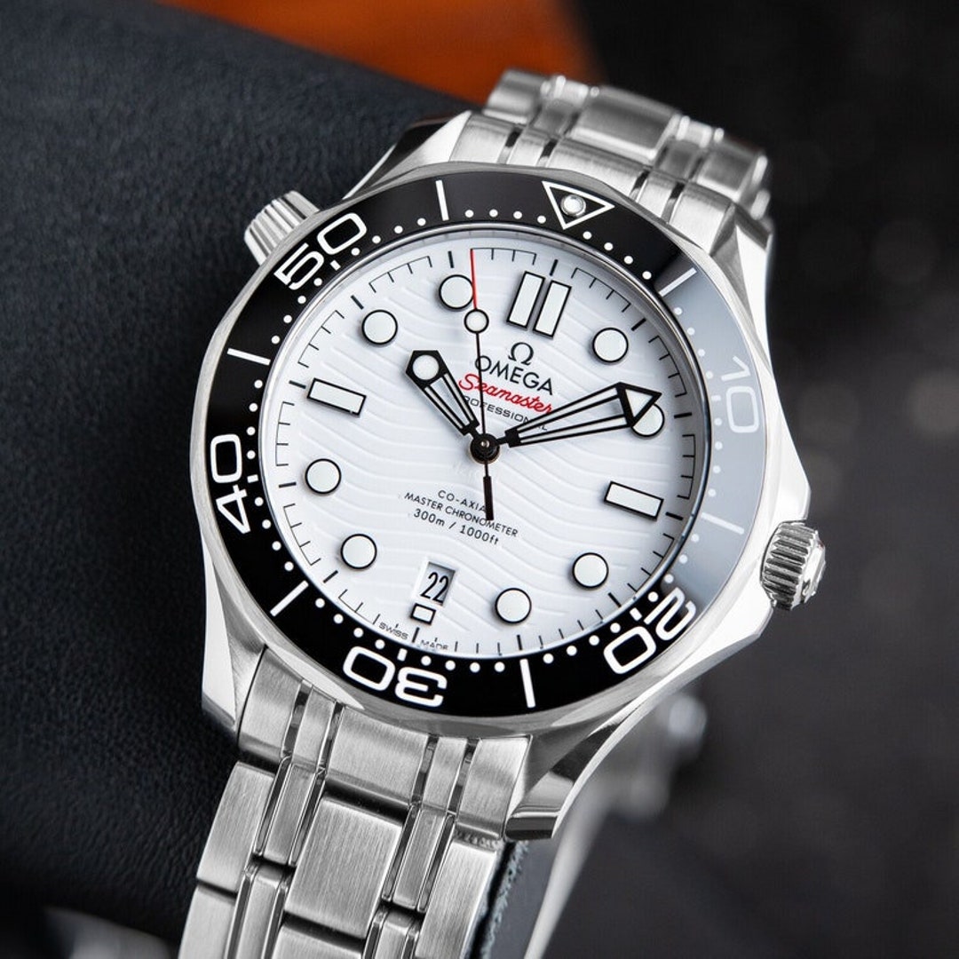 Omega Seamaster Diver 300m Co-axial Master Chronometer 42mm, Giff for ...