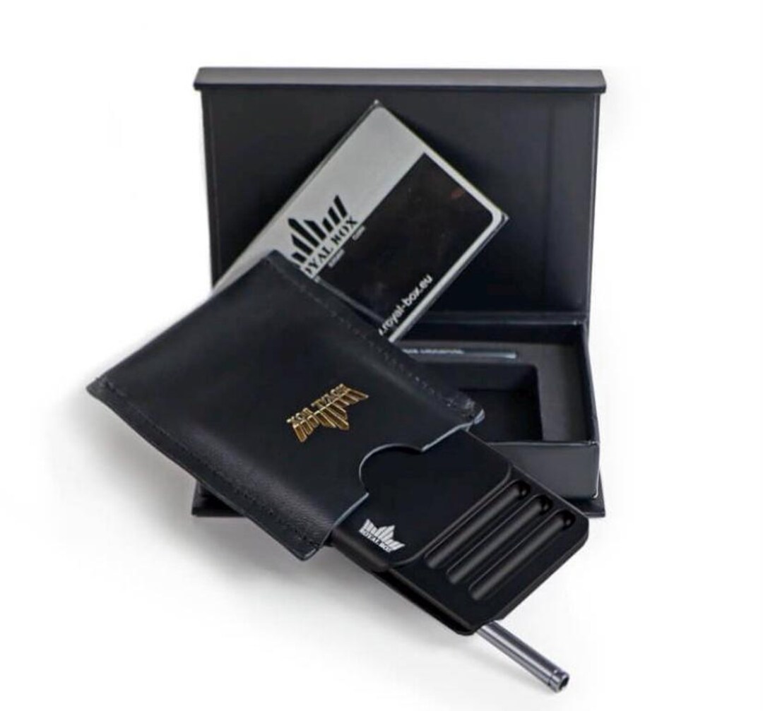 The NEW Smooth Design Royal Box Black 8 Compartment Tobacco Snuff Dry ...