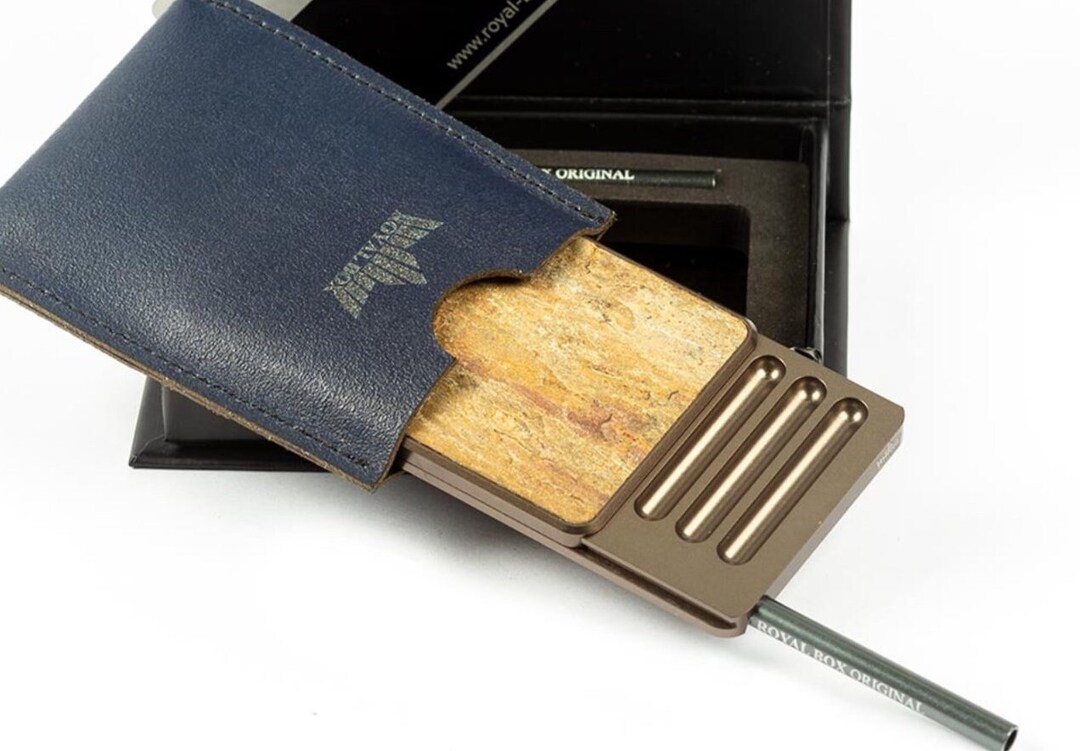 Royal Box Stone Edition Vega 8 Storage Compartment Snuff Box W/ Built ...