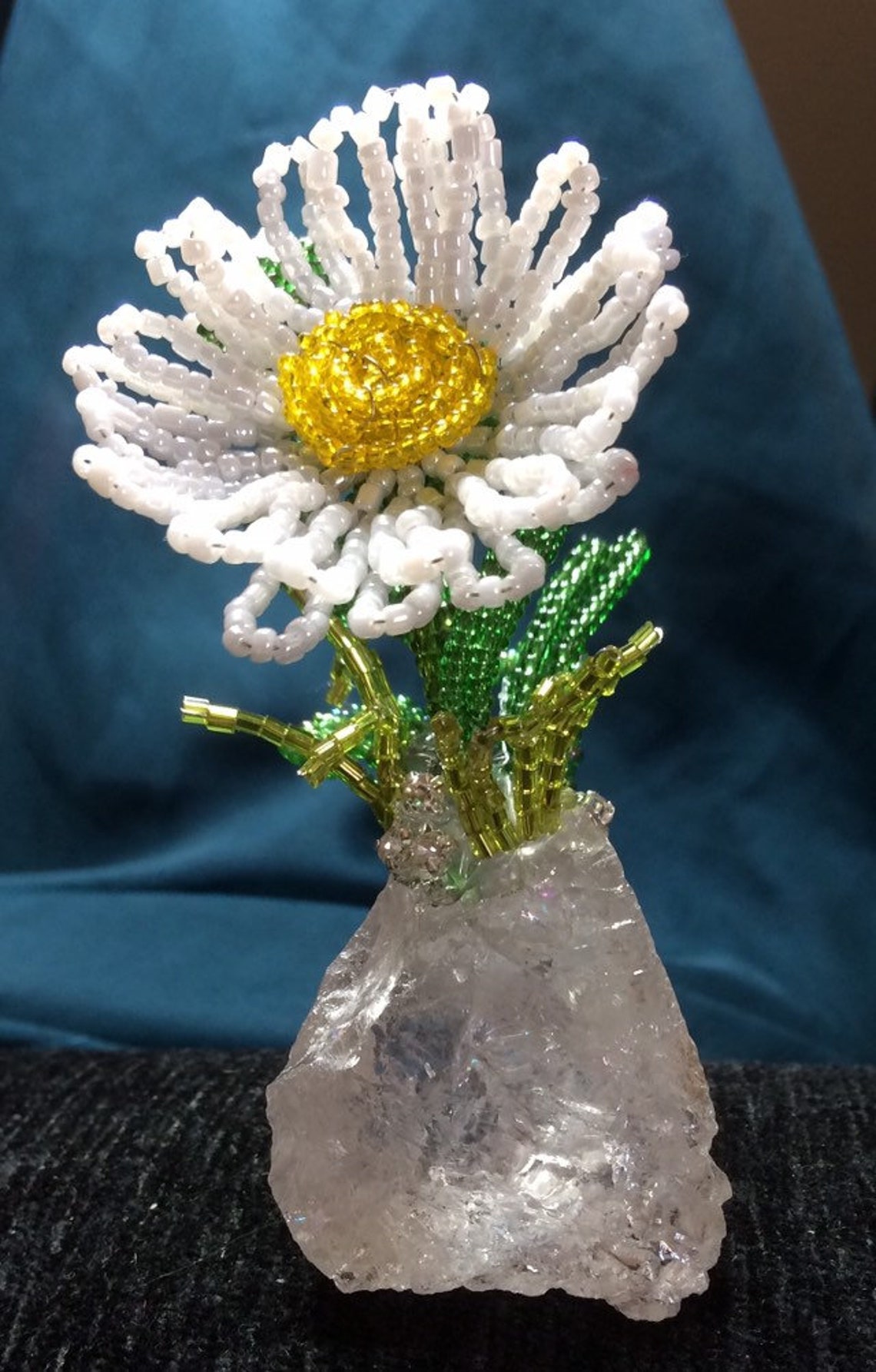 Daisy and Diamond birthstone and birth flower for April | Etsy