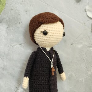 Priest Amigurumi Crochet Pattern – Catholic Pastor Doll – DIY Religious ...