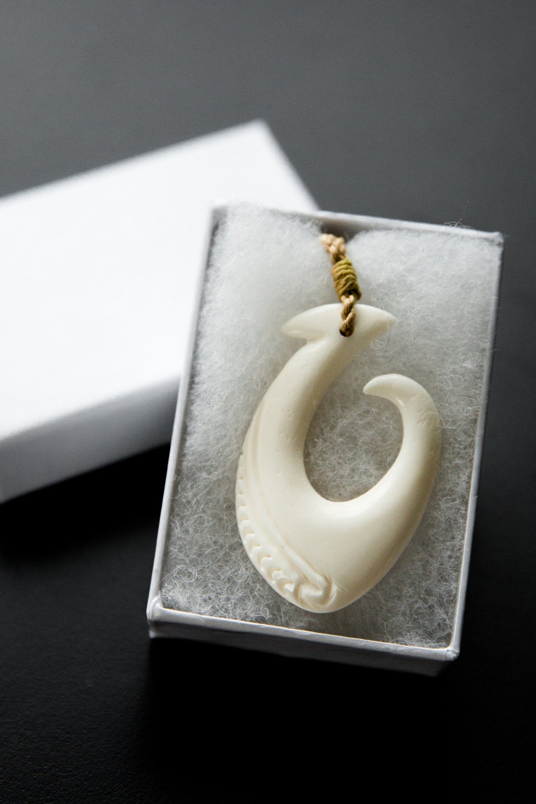 Polynesian Hook Bone Pendant With Rope Necklace - Etsy
