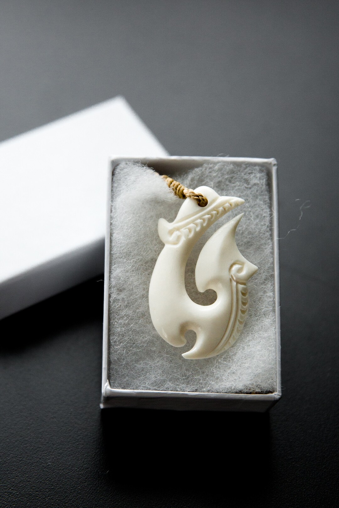 Polynesian Maui Hook Bone Pendant With Rope Necklace - Etsy