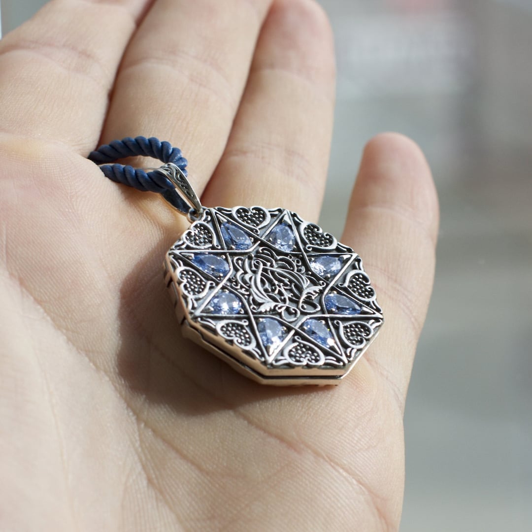 Bethlehem Amulet Locket, Sterling Silver, Oringo Fantasy Jewelry - Etsy