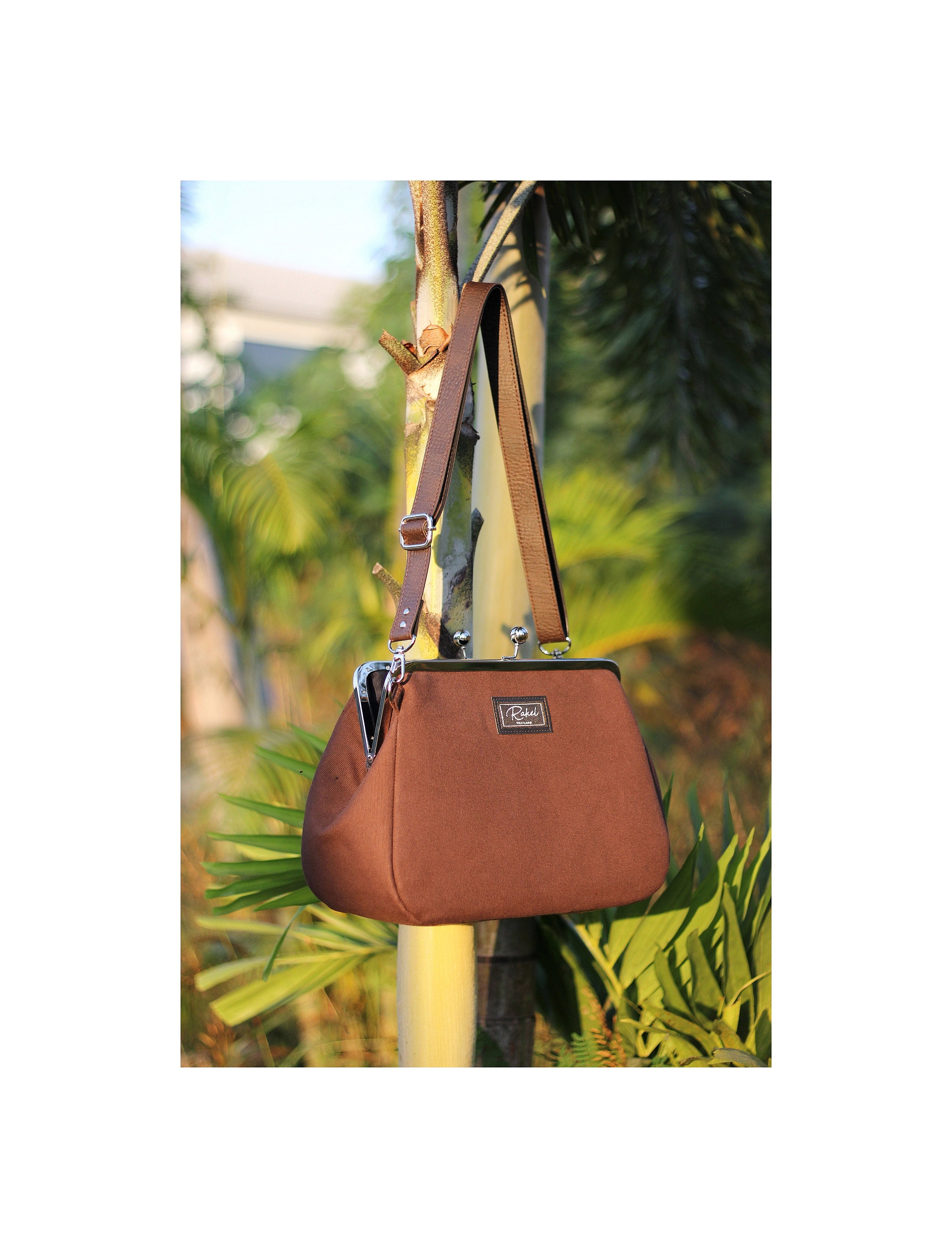 Canvas Kiss Lock Frame Bag: Handmade Shoulder Crossbody Purse - Etsy