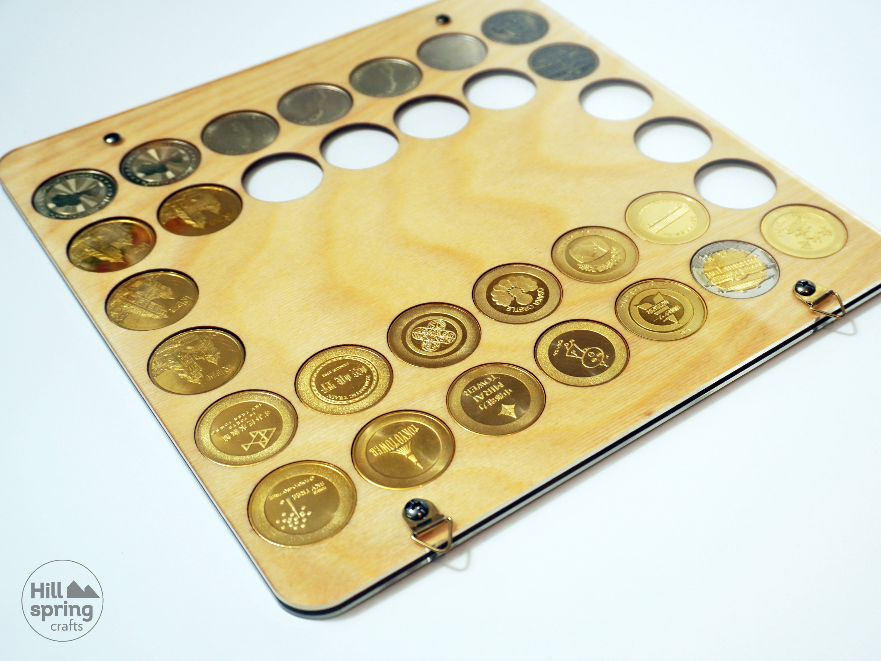 Traveling the World Token / Medal Holder for 32 Tokens - Etsy UK