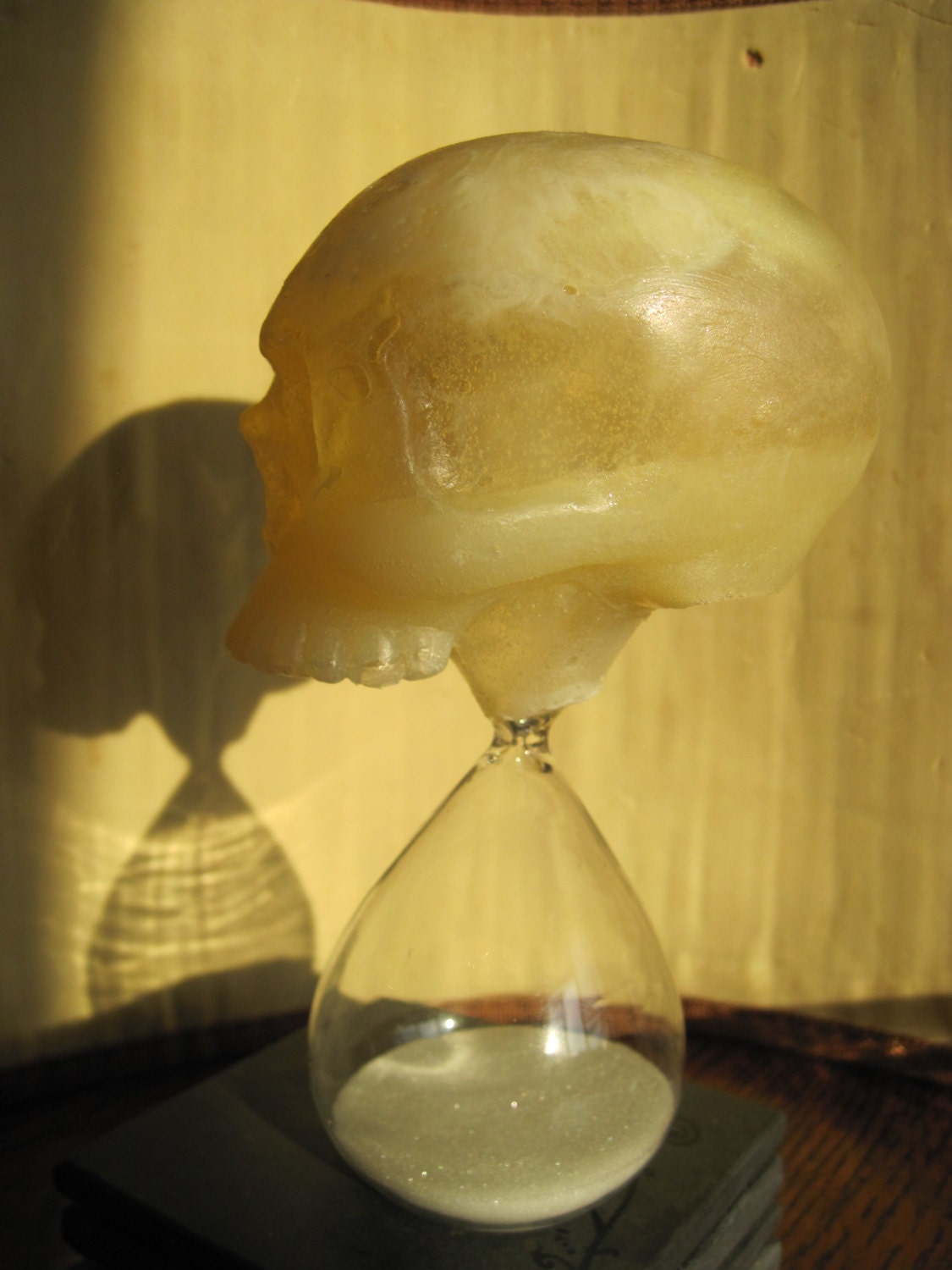 Until Dawn Amber Skull Hourglass - Etsy