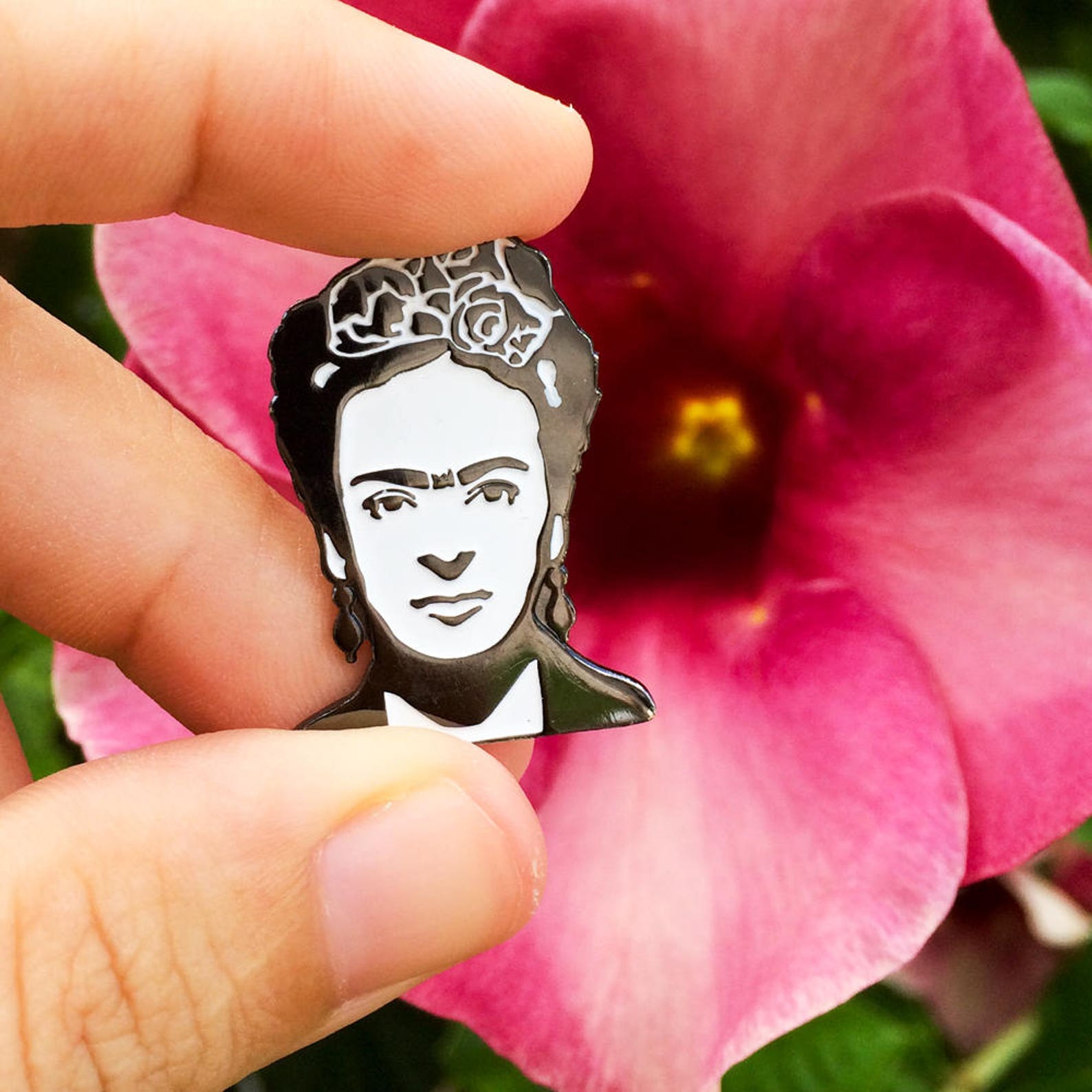 Frida Kahlo Portrait Enamel Pin | Etsy