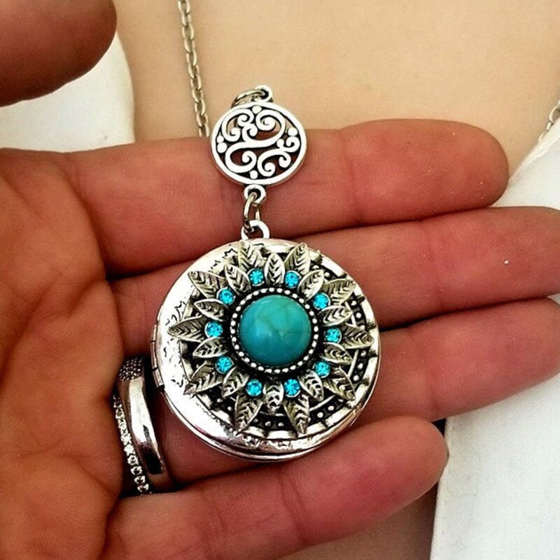 Filigree Locket - Etsy