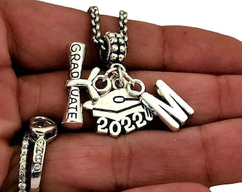 2023 Graduation Necklace - Etsy