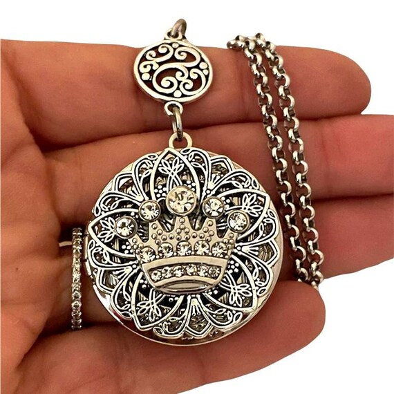 Princess locket store