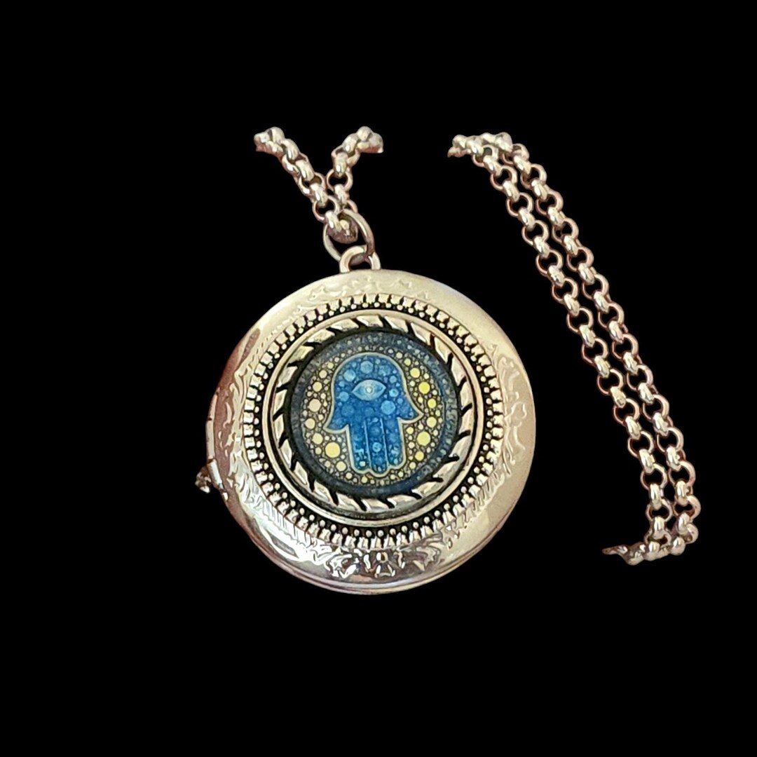 Hamsa Hand Locket Pendant Necklace Personalized With Picture Message ...