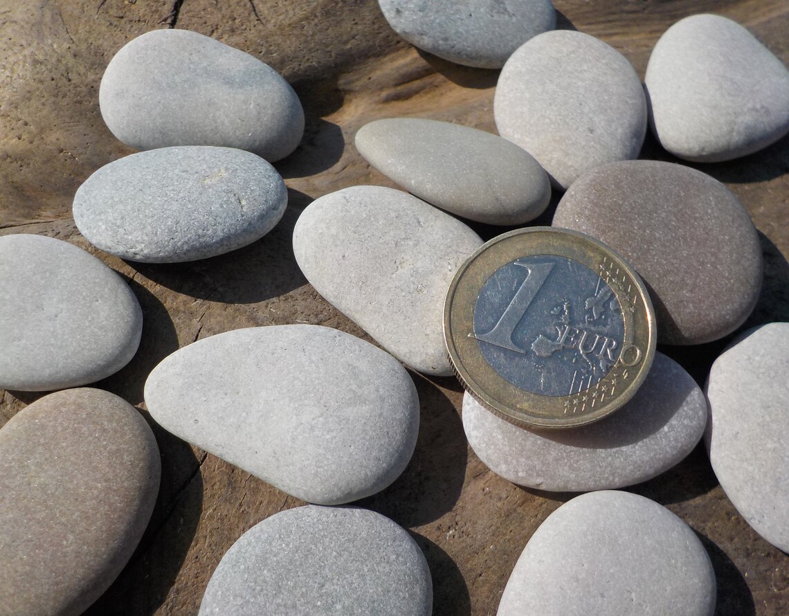 Stone Decor Set of 20 Small Pebbles - Etsy