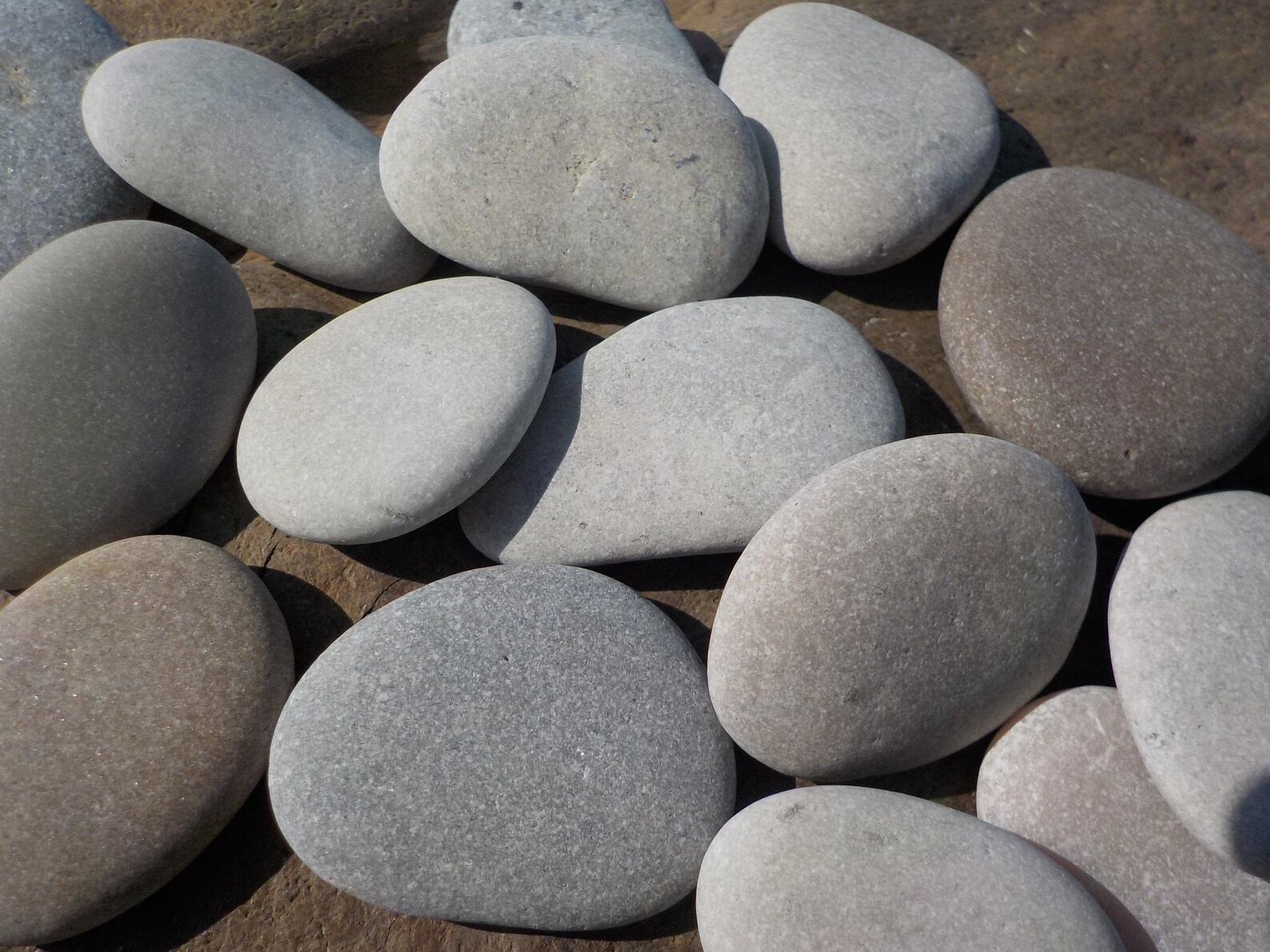 Stone Decor Set of 20 Small Pebbles - Etsy