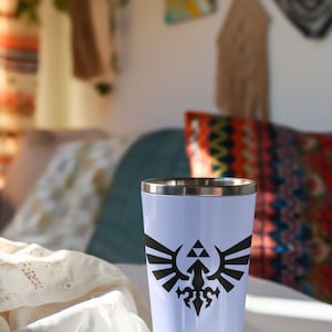 Royal Crest SVG Silhouette, Hyrule Triforce Symbol Clipart, Legend of ...