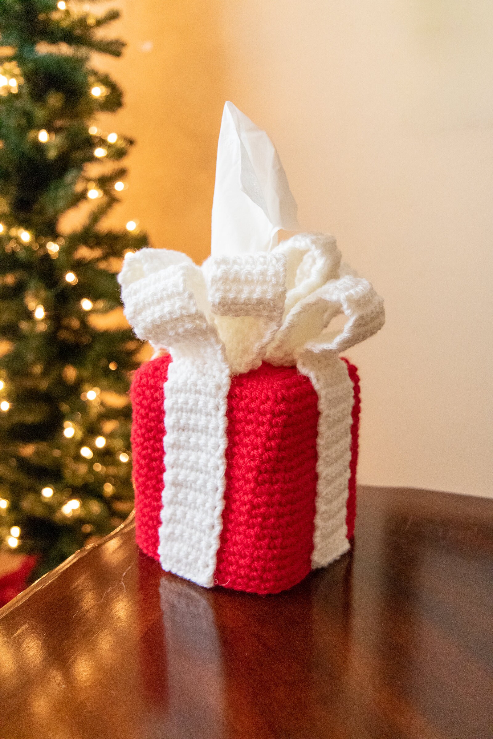 CROCHET GIFT Tissue Box Cover PATTERN for Christmas or Birthdays * Red ...