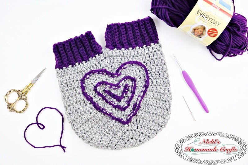 Crochet Pattern: Smitten Mitten to Hold Hands With Your Loved One ...