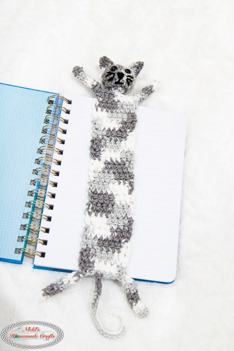 CROCHET Cat Bookmark PATTERN for Book Lovers, Pet Lovers and as Gifts ...