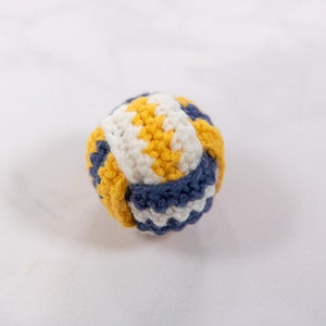 CROCHET VOLLEYBALL Keychain PATTERN | Crochet Key Fob | Crochet Sports ...