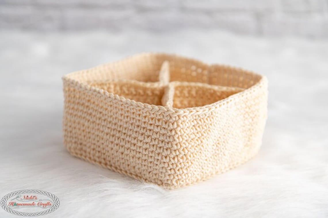 Crochet Organizer Basket Pattern With Removable Dividers | Crochet ...