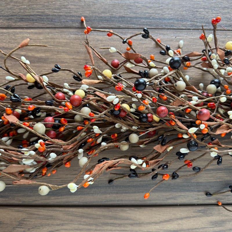 Pip Berry Garland - Etsy