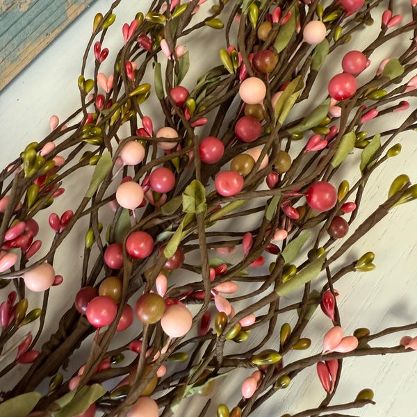 Pip Berry Wreath - Etsy