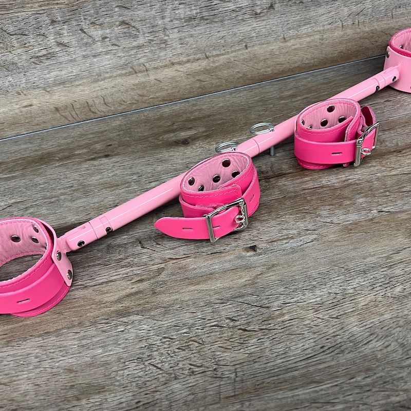 Stockade Restraint - Etsy