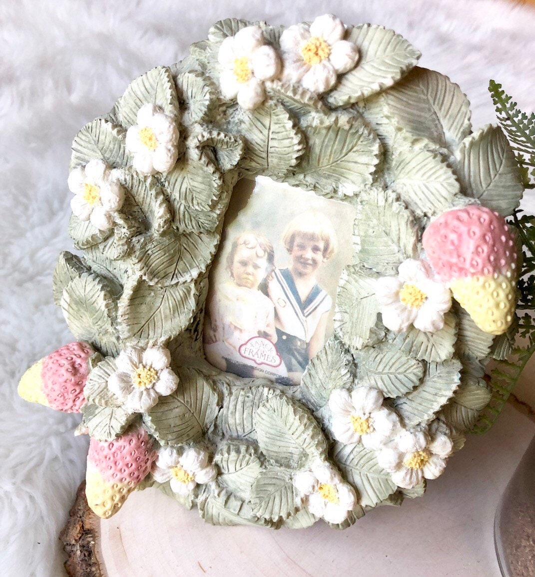 Vintage Fancy Frames Strawberries & Flowers Leaves Picture - Etsy