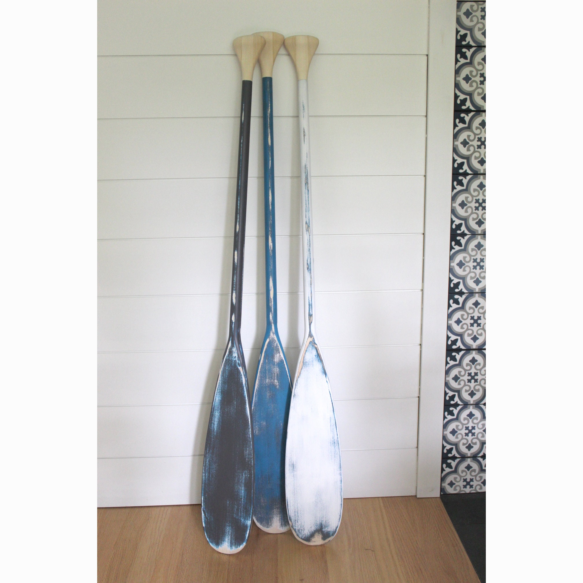 One Hand-painted Canoe Paddle Wall Art: Distressed Antique Style BT - Etsy