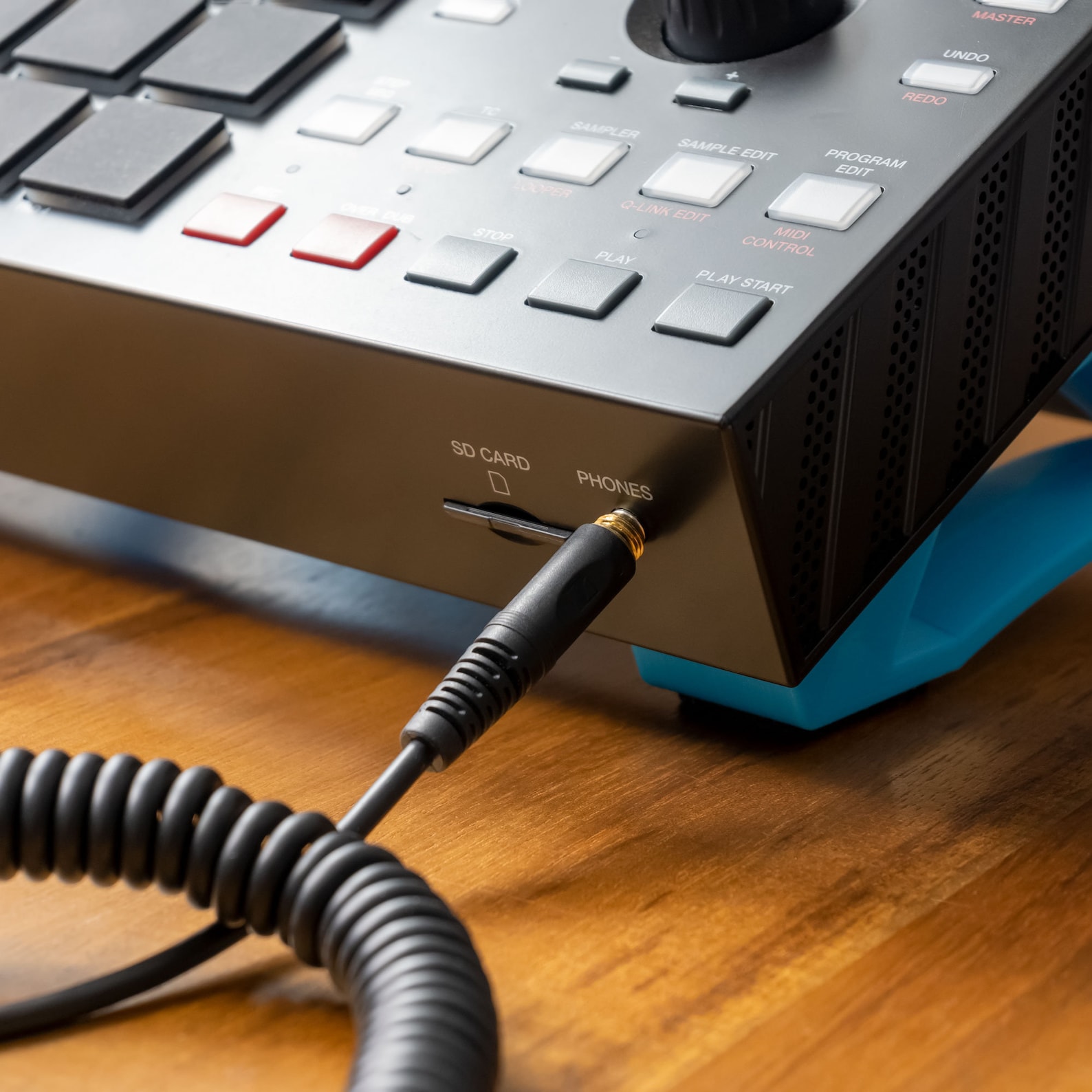 Akai MPC One Stand Red - Etsy