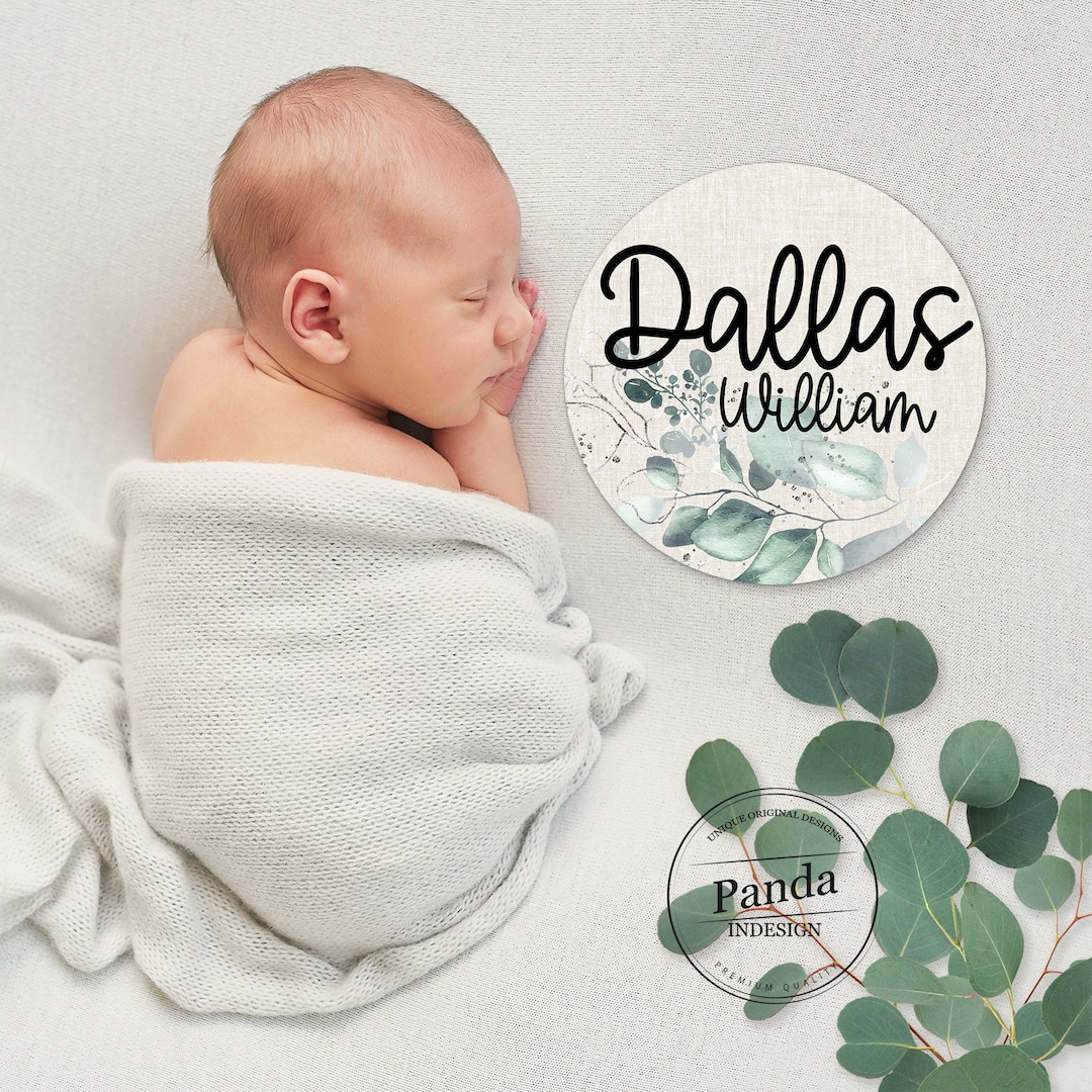 Green Floral Round Baby Sign Personalized Name Newborn Announcement ...