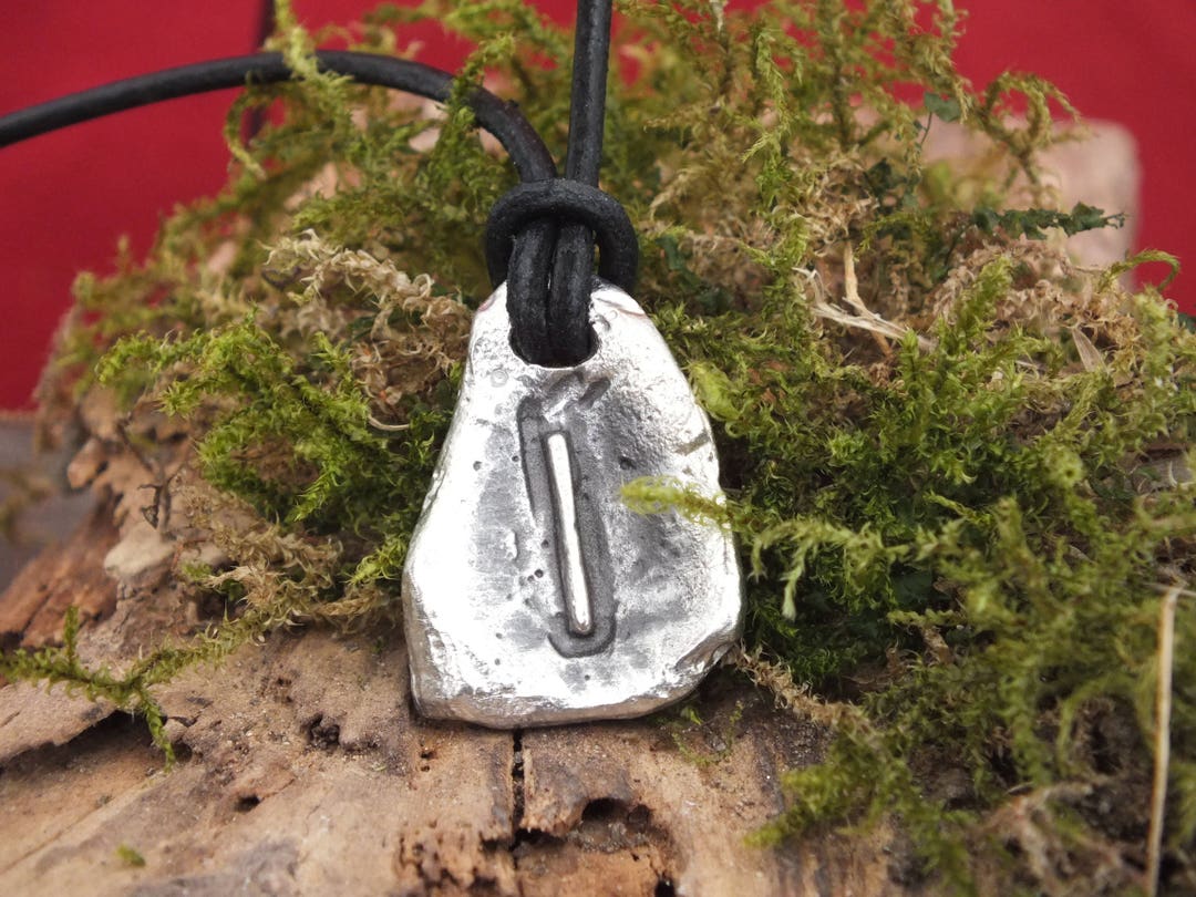 Rune Isa is Pendant Runes Viking Amulet Vikings German - Etsy