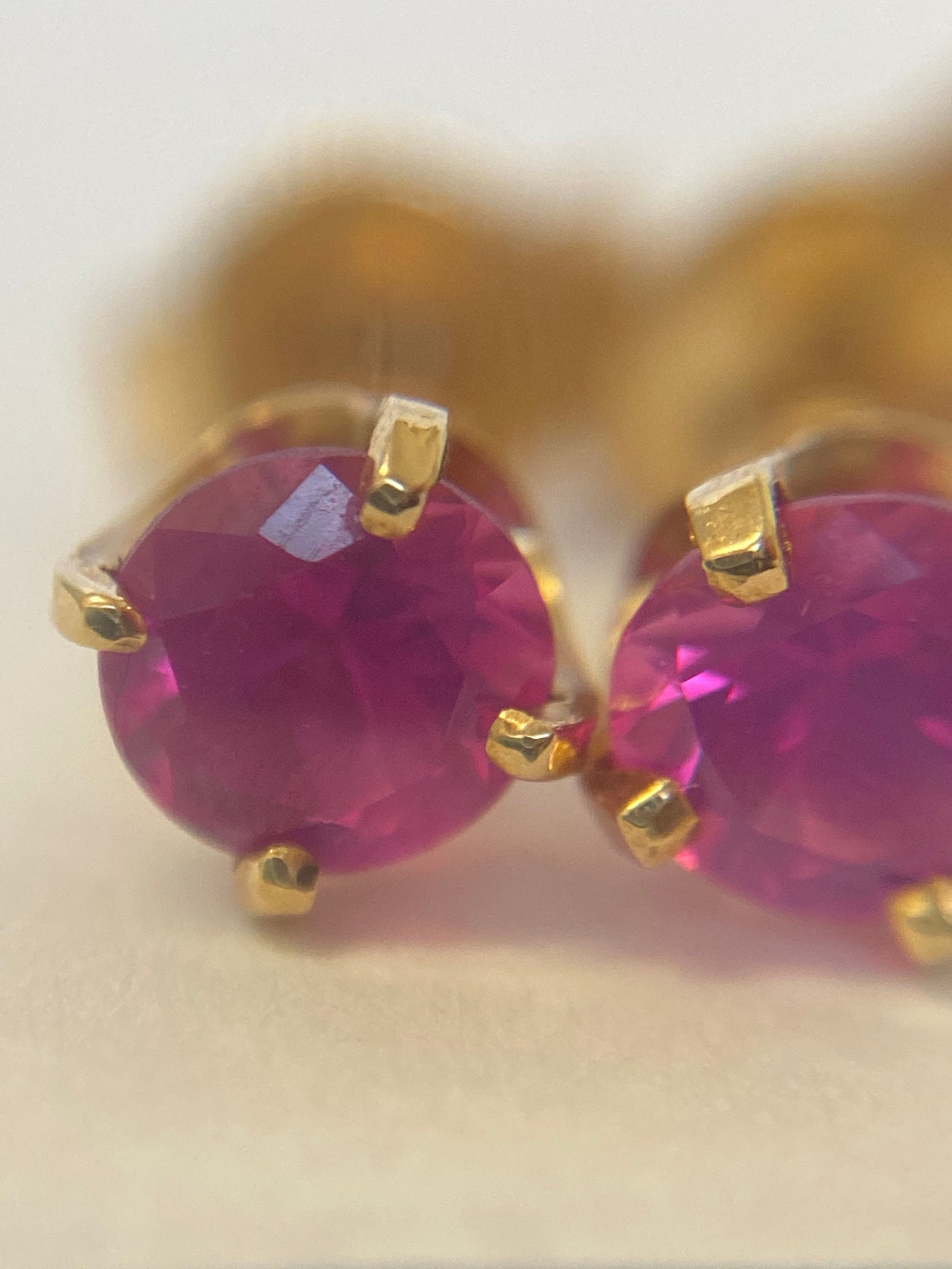 14K Yellow Gold Pink Ruby Earrings - Etsy