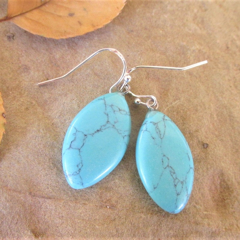 Howlite Jewellery - Etsy