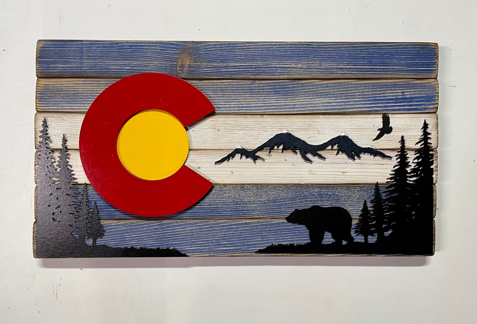 Colorado Wood Flag - 9x17" Rustic Nature Bear Design - Colorado Gift ...
