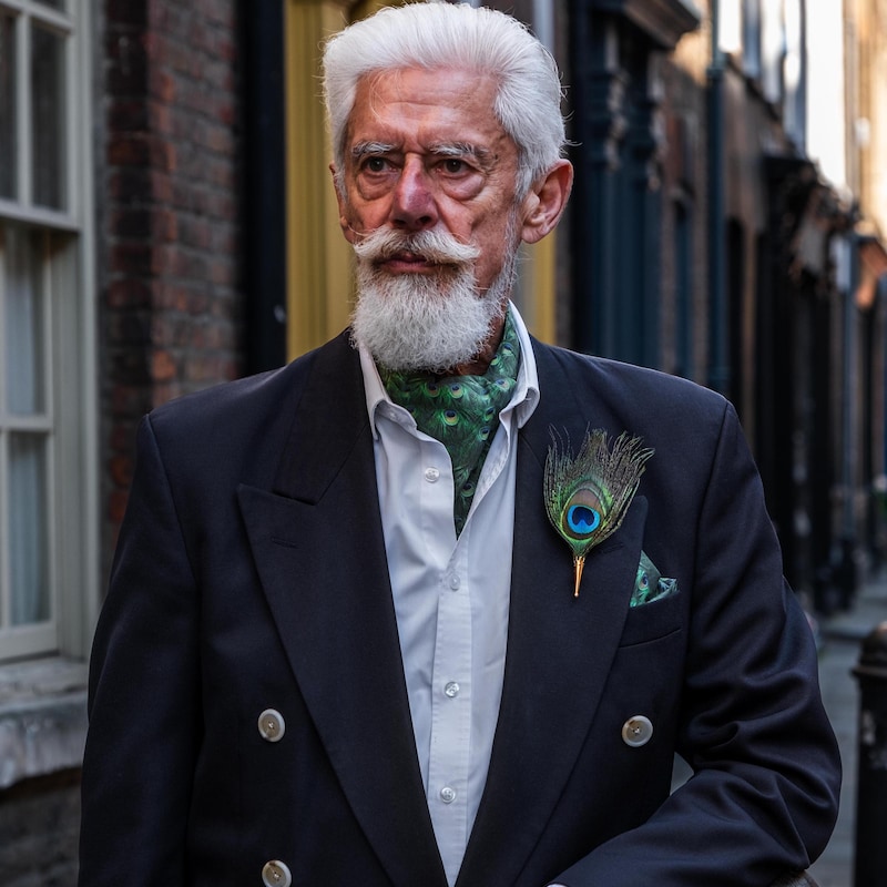 Mens Suit With Cravat - Etsy UK