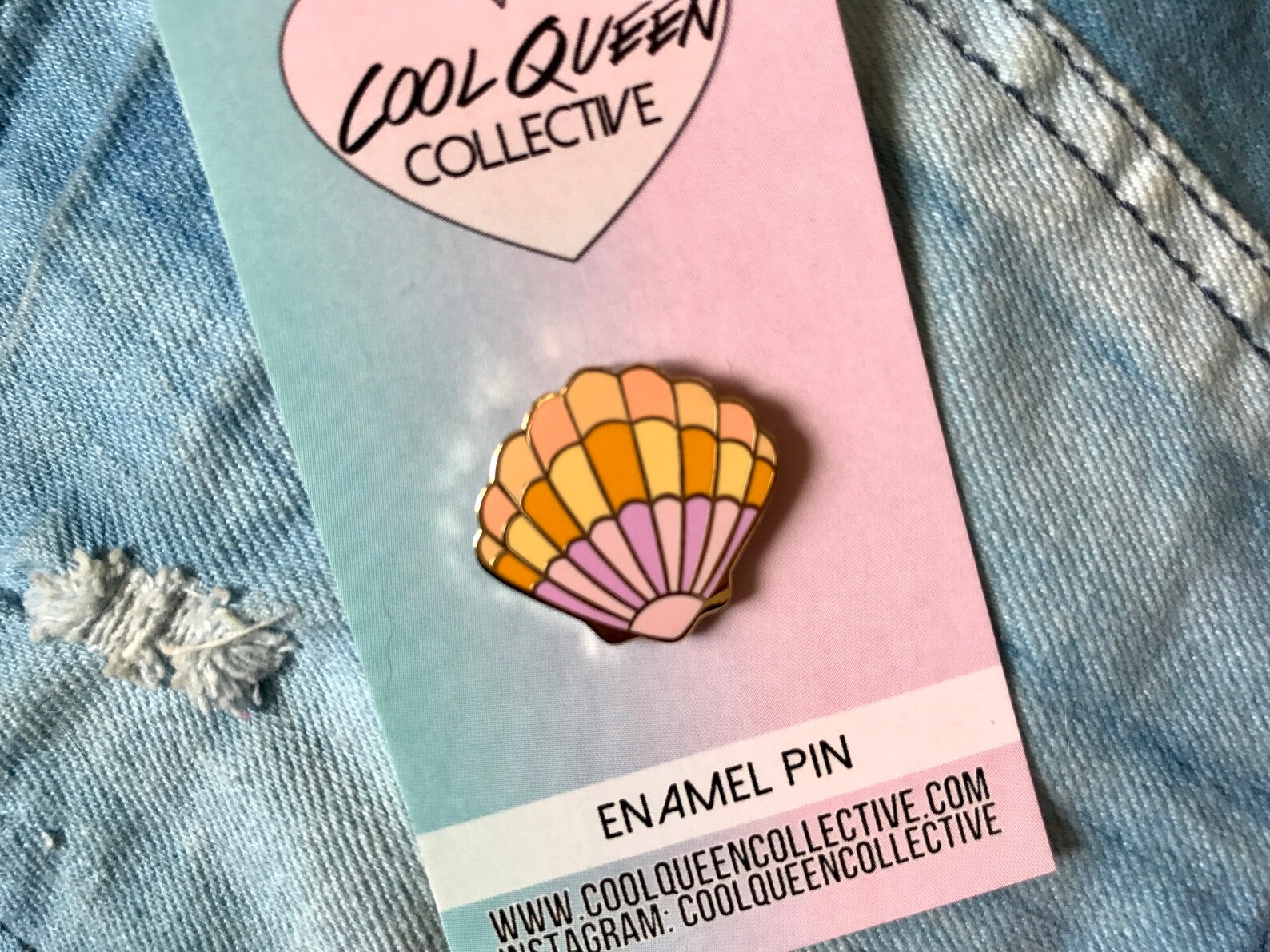 Sunrise Shell Enamel Pin - Etsy
