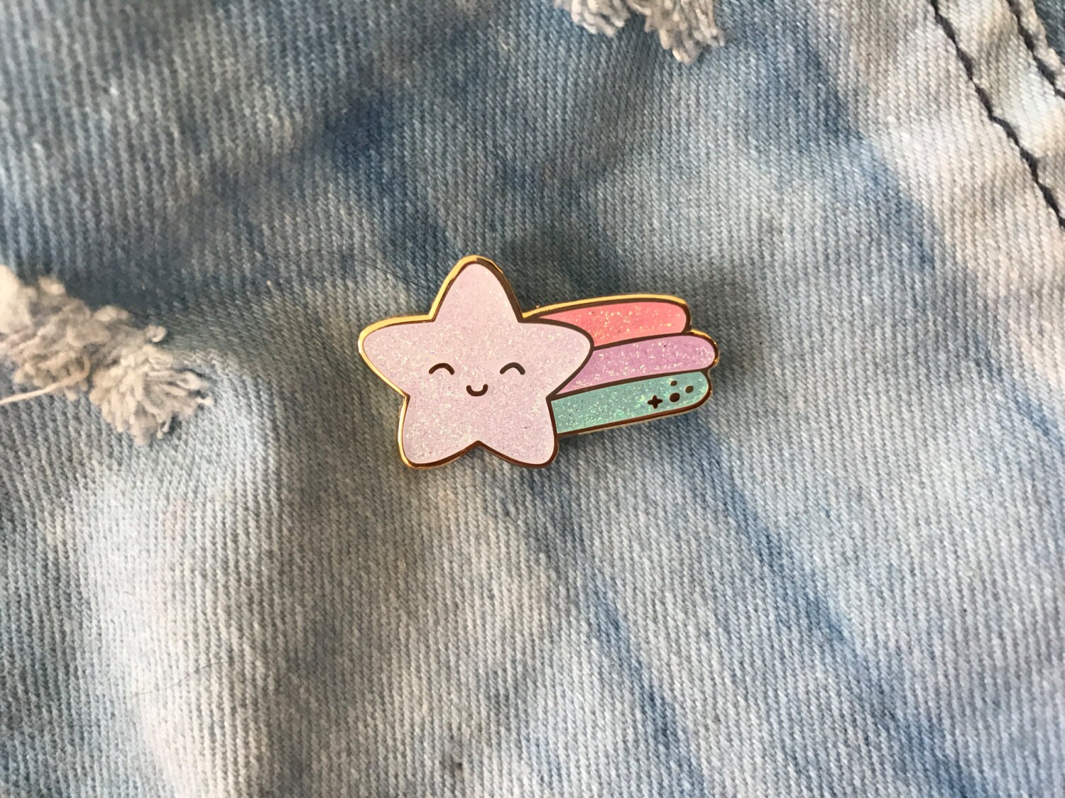 Shooting Star Enamel Pin - Etsy