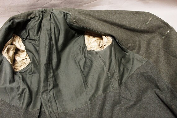 WW2 USMC Winter Wool Overcoat 4th Div 2-S . UA953 - Gem