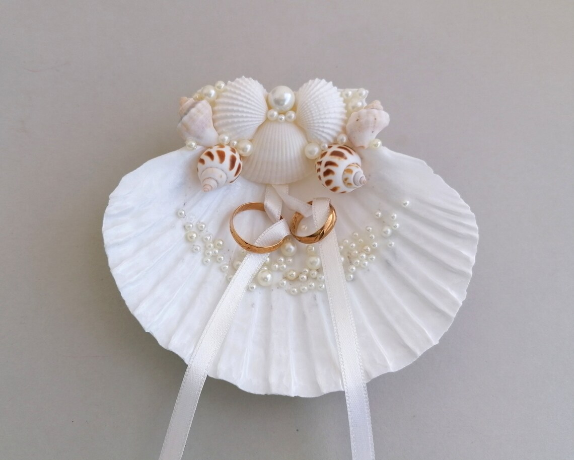 Sea shell ring holder Wedding Ring Holder Bearer Beach | Etsy