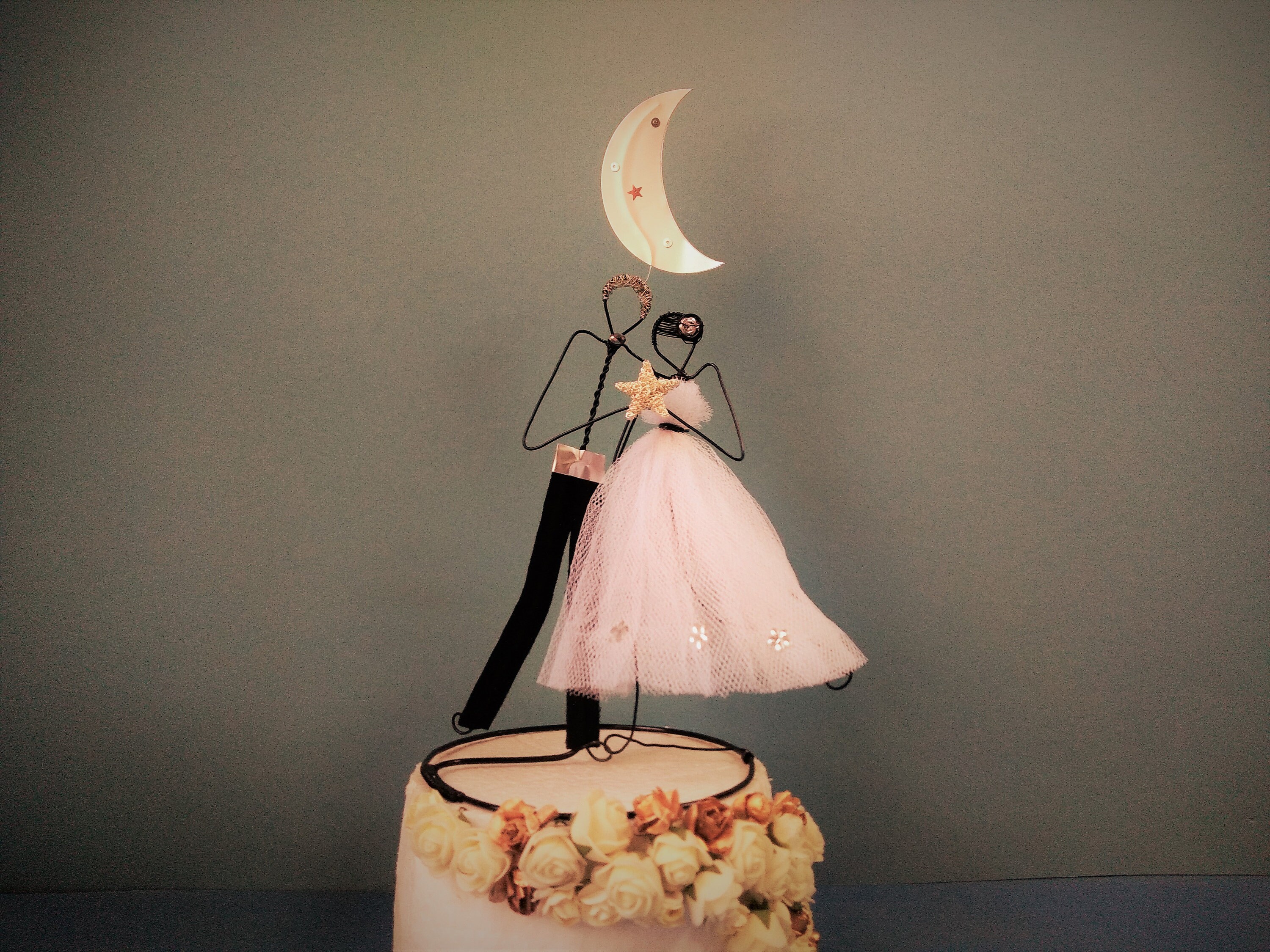 Wedding Cake Topper, Wire Cake Topper Figurine, Cake Decoration, Custom ...