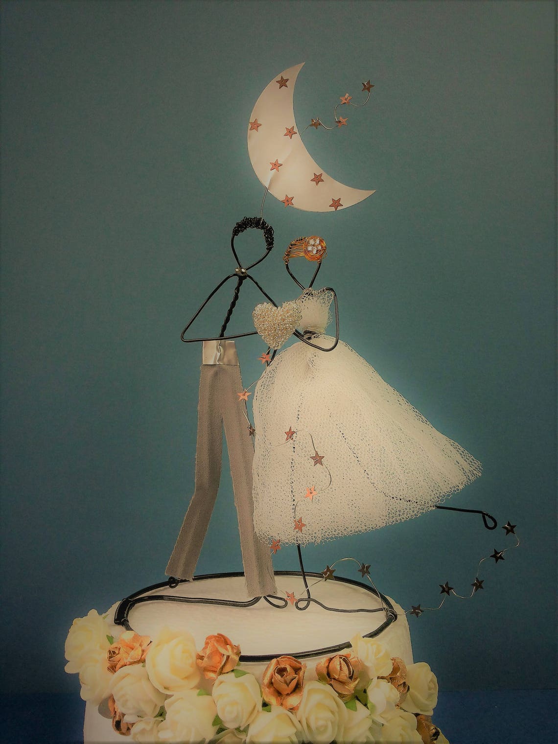 Custom Wedding Cake Topper, Wire Cake Topper Figurine, Wedding ...