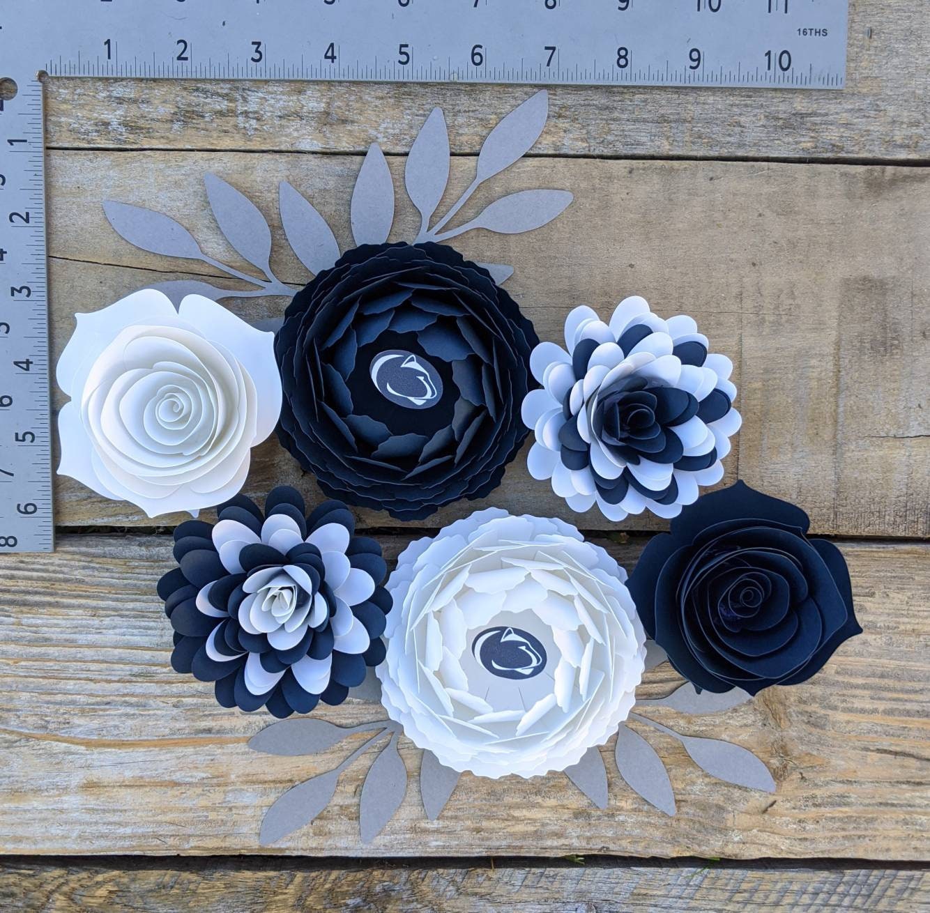 Penn State Paper Flower Set of 6 Graduation Gift for Penn | Etsy