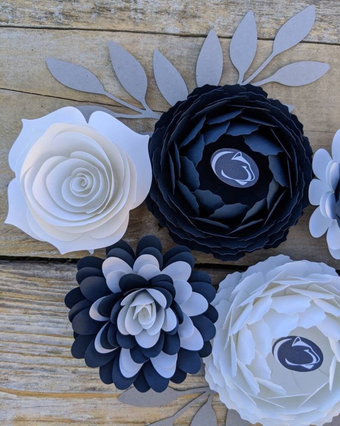 Penn State Paper Flower Set of 6 Graduation Gift for Penn | Etsy