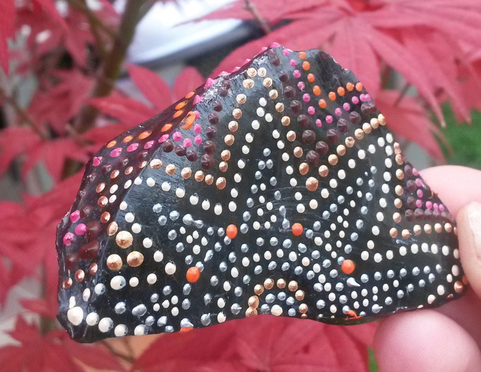 Hand Painted Obsidian, Dot Art, Home Décor, Meditation Rock, Interior ...