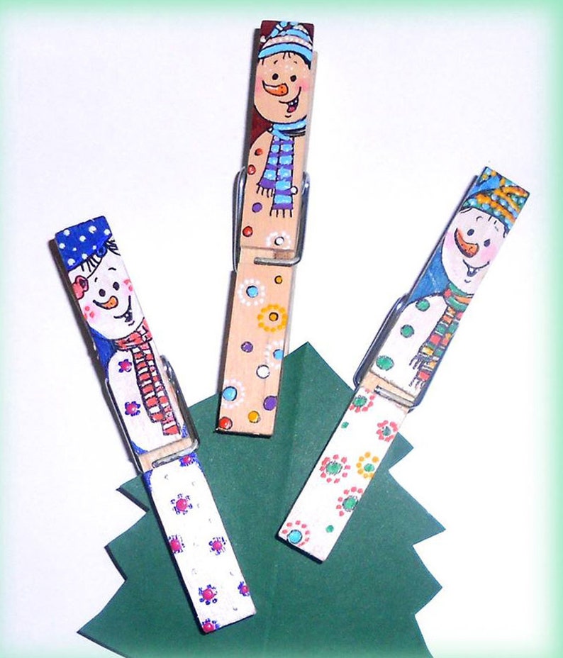 Clothespins. Christmas Decorated, Wooden Hand-painted, Magnet ...