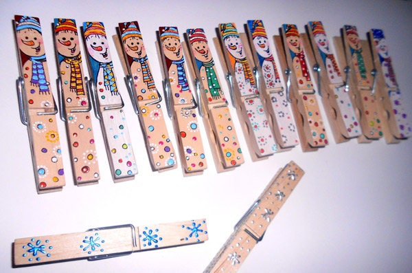 Clothespins. Christmas Decorated, Wooden Hand-painted, Magnet ...